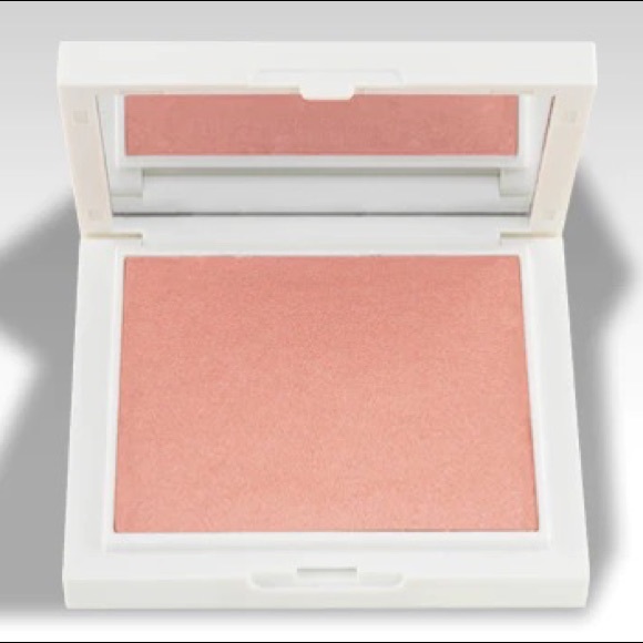 Vintage Cosmetics | Makeup | Illuminating Face Highlightblush Topper By ...